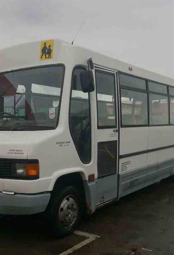 Vehicle Details: 1991 Mercedes 33 Seater Coach - Used Coach Sales
