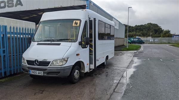 Vehicle Details: 2005 Mercedes sprinter 413, Coachbuilt welfare bus. 16 ...