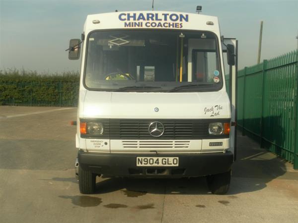 Vehicle Details: Mercedes 811d - Used Coach Sales
